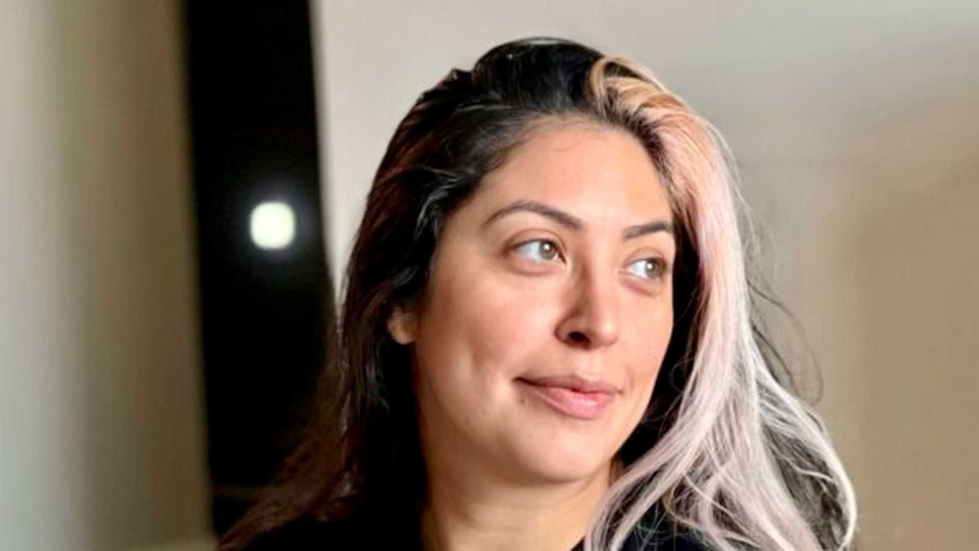 Amos Hart's Journey: A Tale of Resilience, Betrayal, and the Power of ...