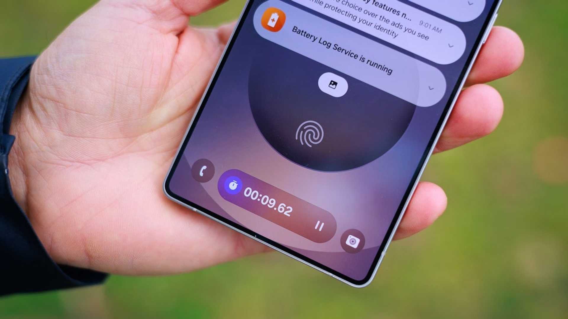 Revolutionizing Pixel Phones: New Lock Screen Feature Leak - Fusion Chat