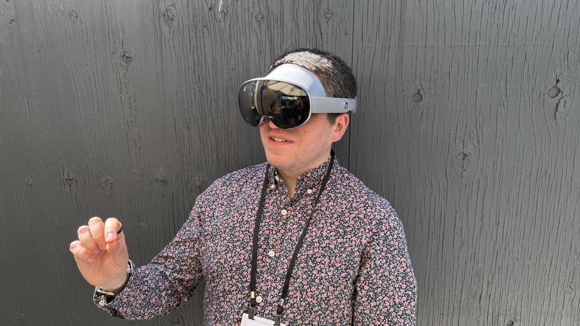 6 Things That Make Google's Project Moohan Stand Out - Fusion Chat