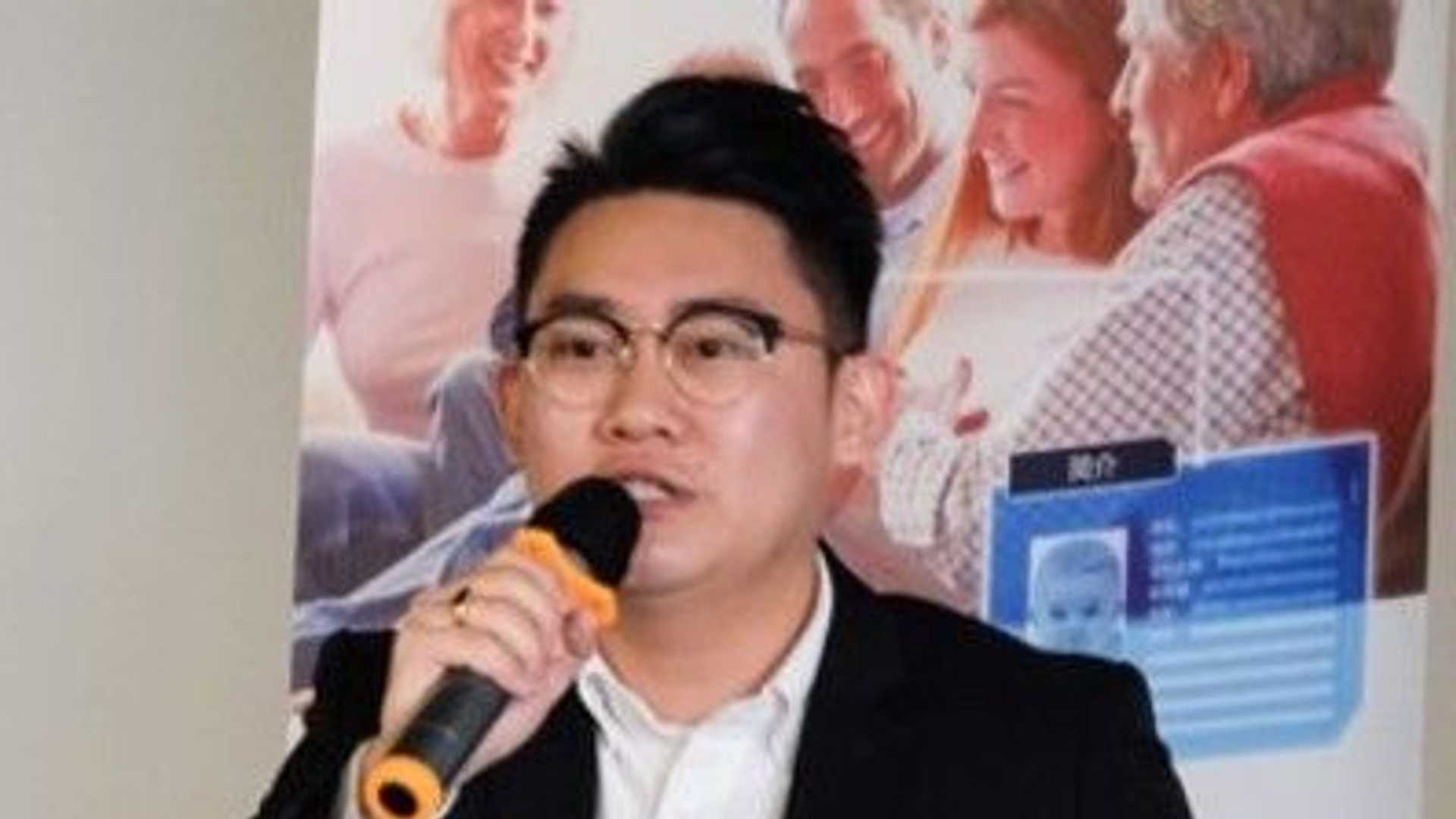 Startup Spotlight: Ivan Ku Yee Ann's YourStory Chronicles - Fusion Chat