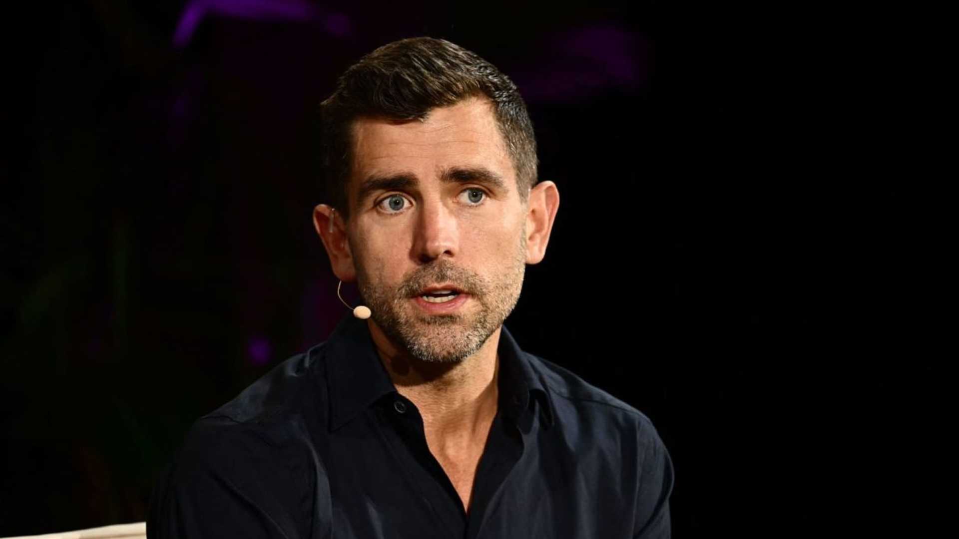 10 Groundbreaking Features of Meta's Llama 4 AI Software - Fusion Chat