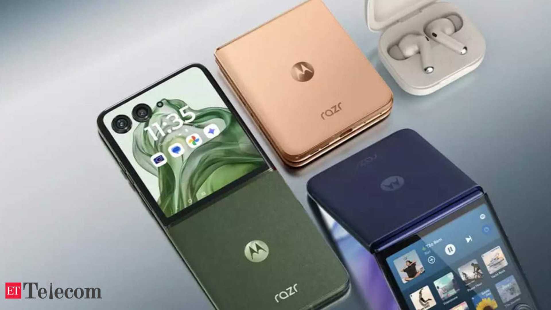 Motorola Razr 50 Ultra: The Future of Foldable Smartphones - Fusion Chat