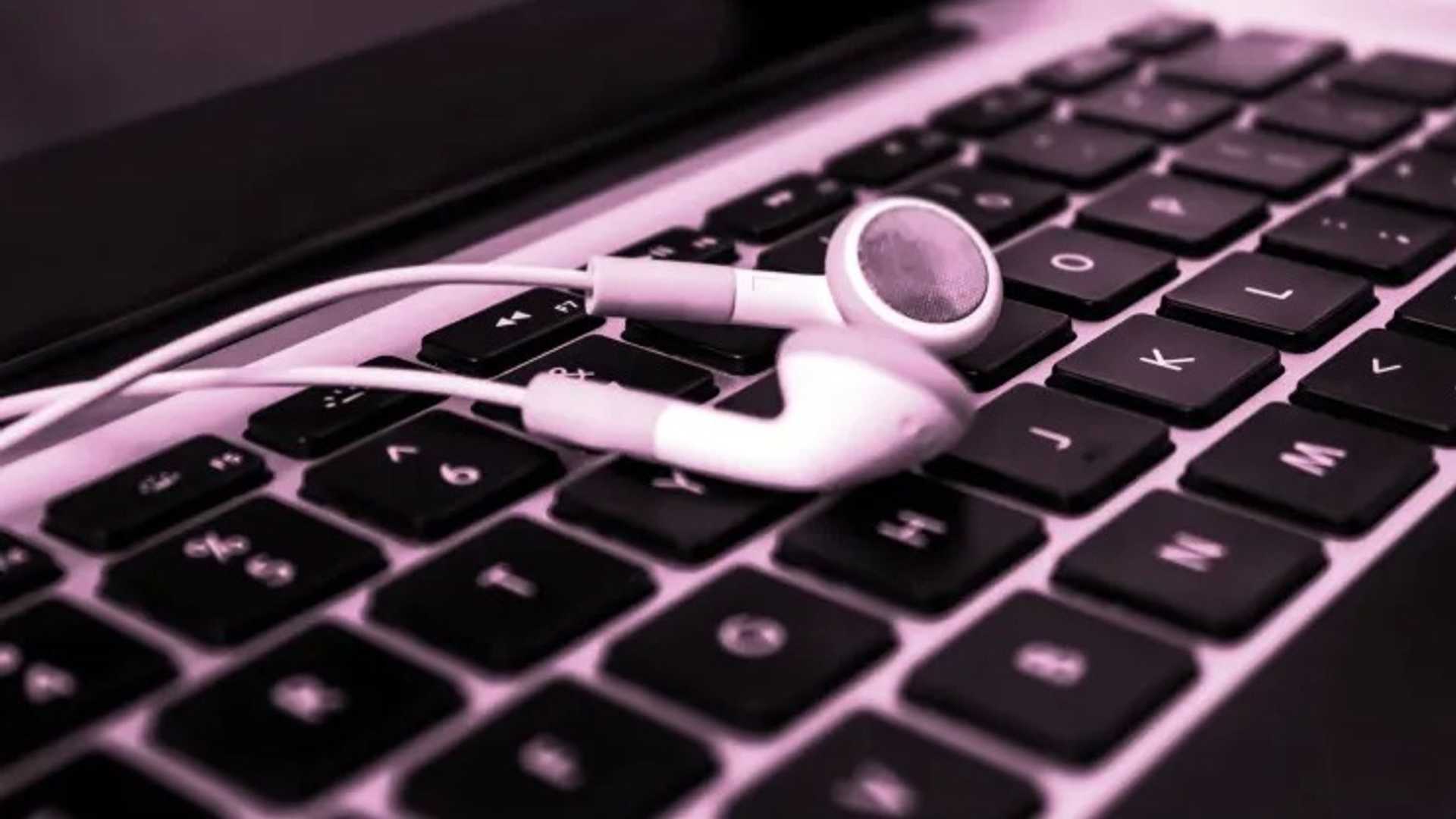 Unlocking the Therapist in ChatGPT: How People Find Solace - Fusion Chat