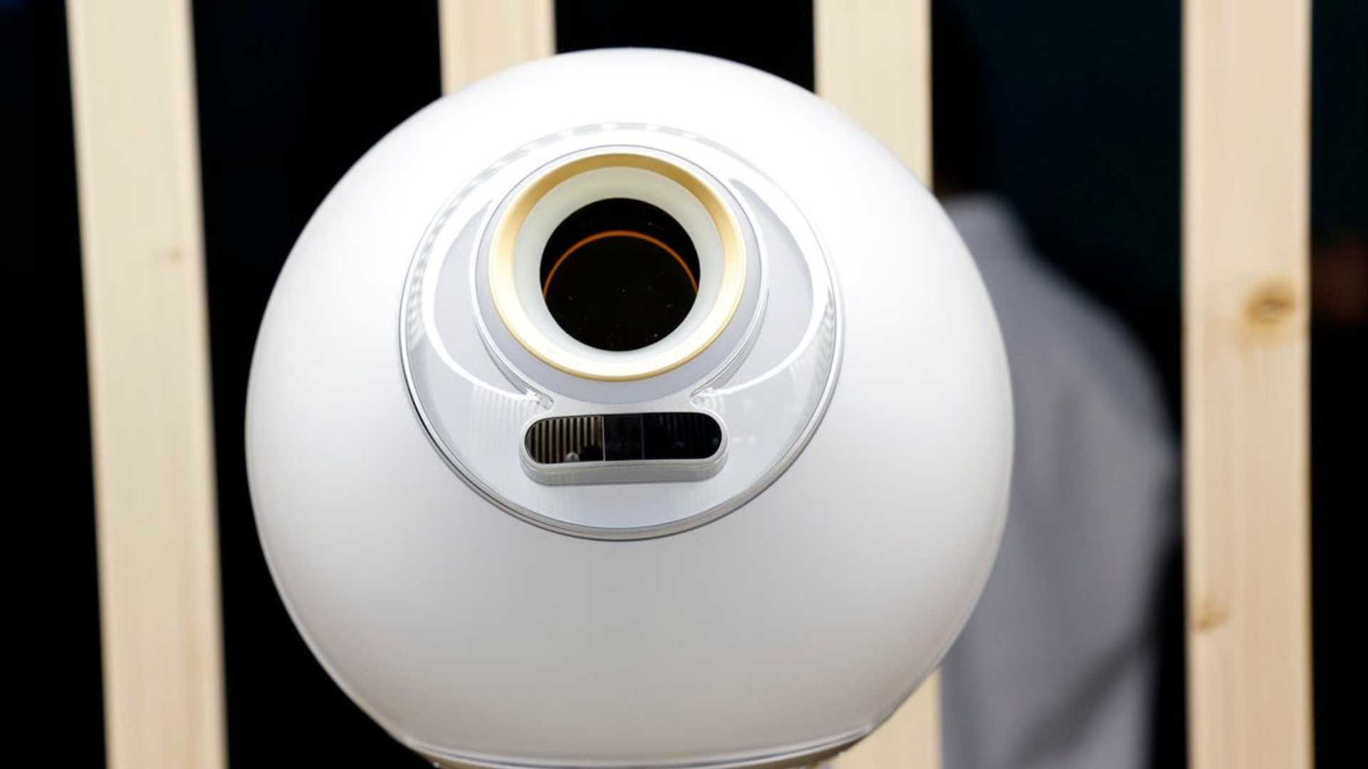 The Revolutionary Orb: Sam Altman's Latest Game-Changer - Fusion Chat