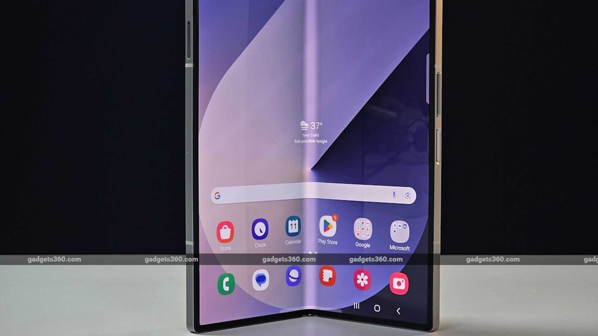A Sneak Peek into the Future: Samsung Galaxy Z Fold 7, Galaxy Z Flip 7 ...