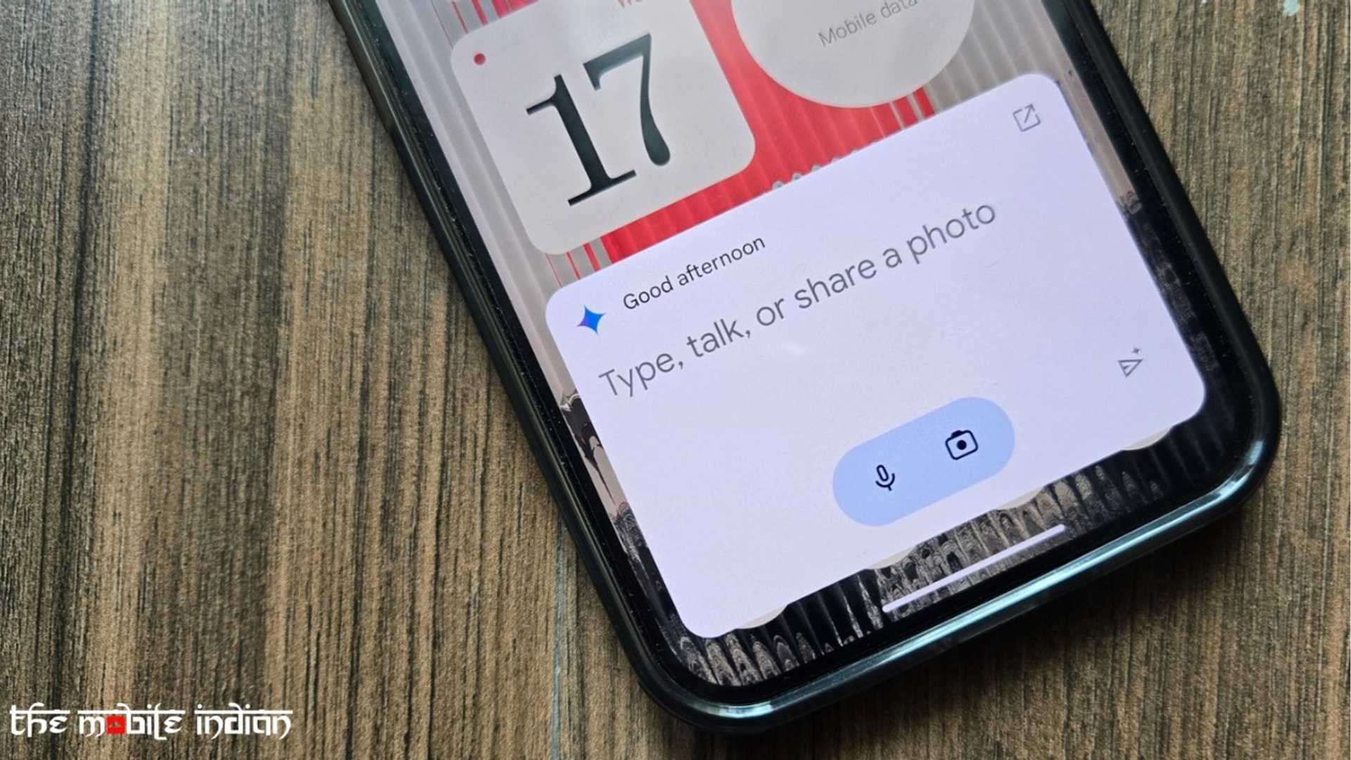 Gemini Update: Call and Text Without Unlocking Your Phone - Fusion Chat